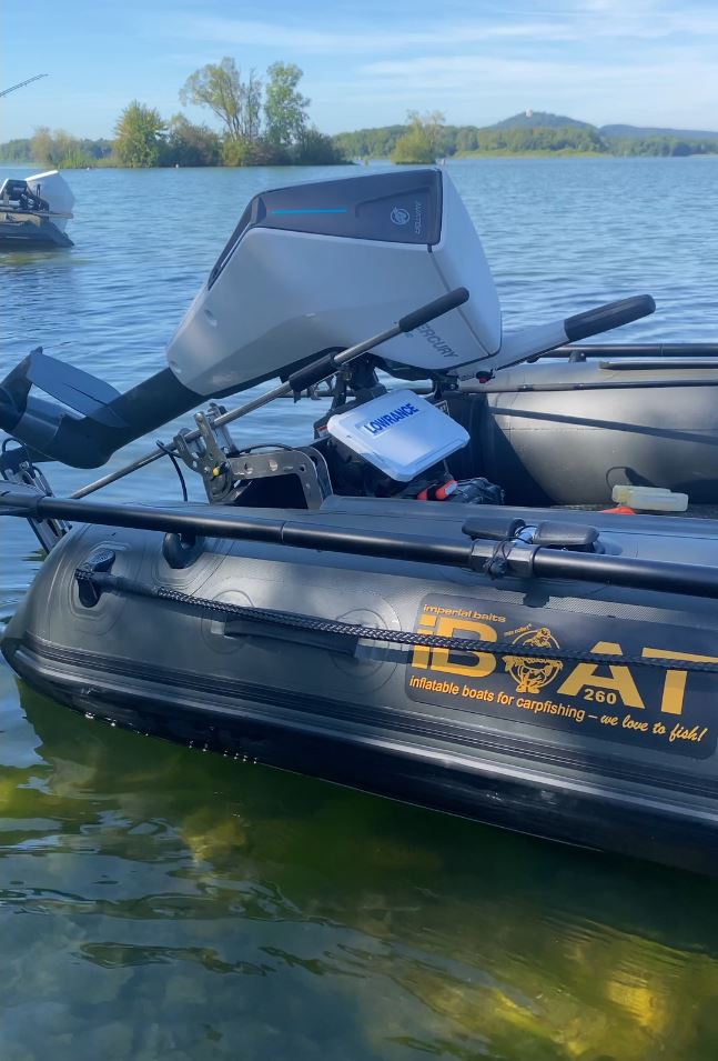Super Strong iBoat 2.60m Extra strong inflatable boat for adventurers – Imperial Fishing GmbH