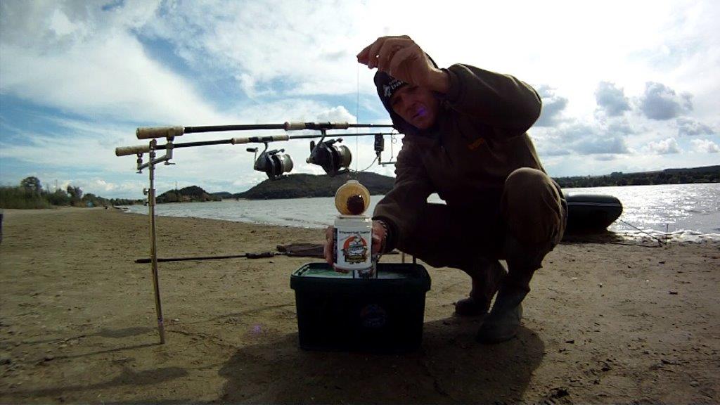 Amino Dip - Dips for carp with the adhesive formula, ideal for fishing ...